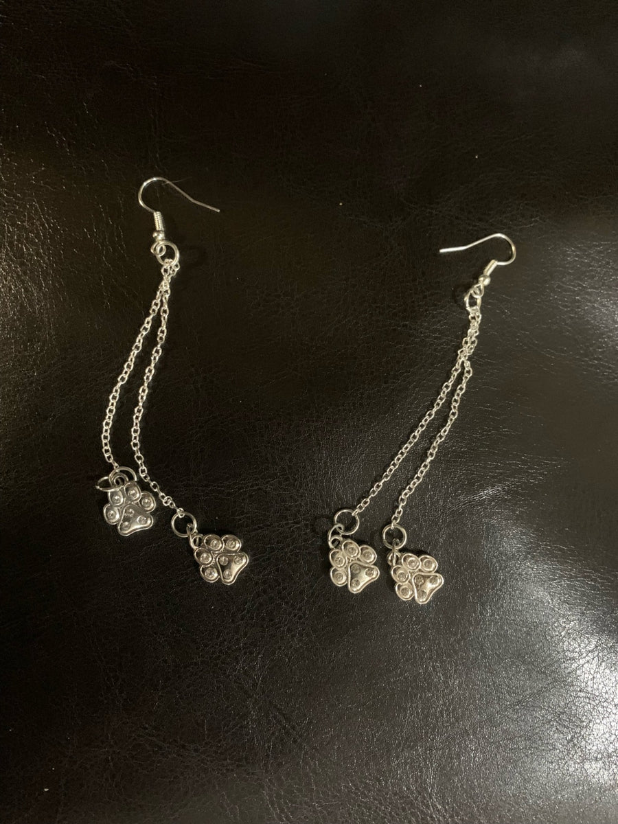 Animal Charm Fidget Earrings – flappyhappystim